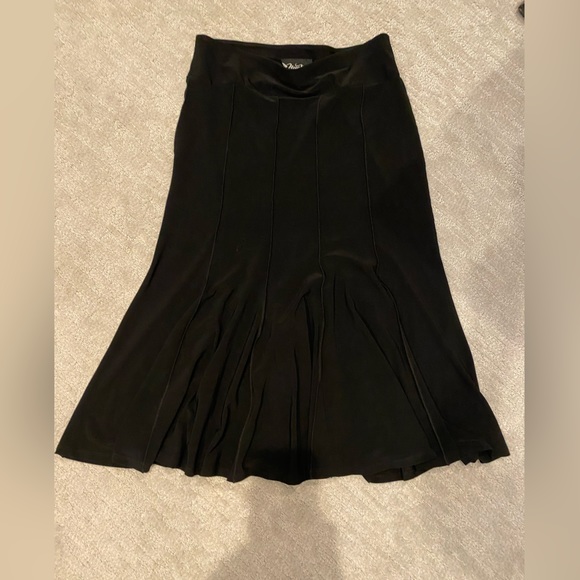 Nueva | Skirts | Nueva Size 6 Long Skirt Black | Poshmark